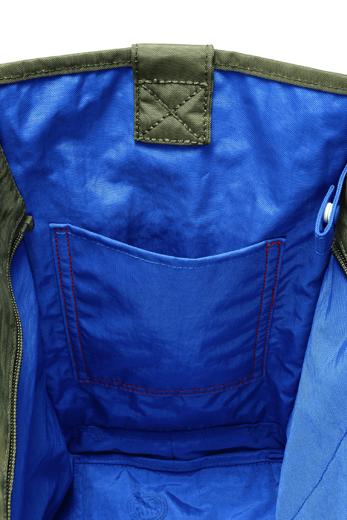 Crunch Carryall 03 | Beyond The Vines